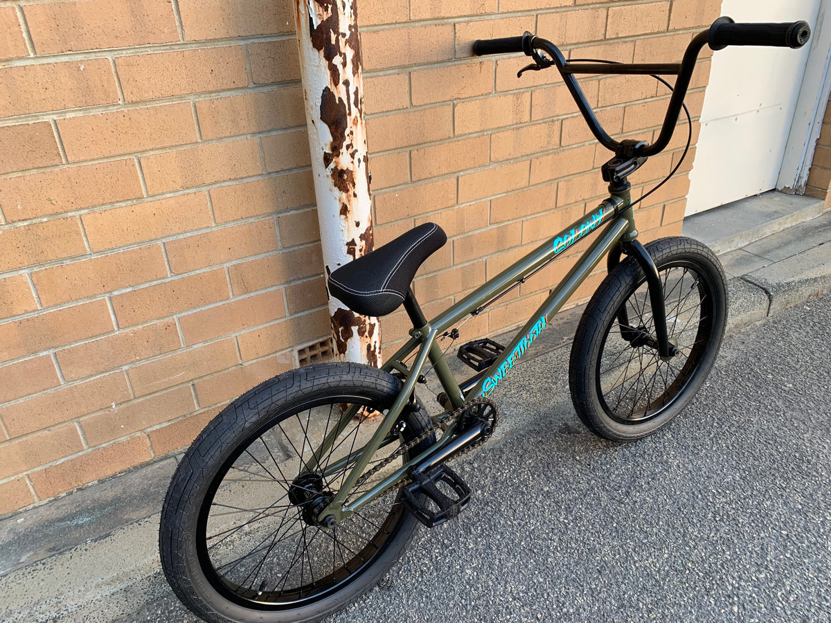 COLONY SWEET TOOTH PRO SEMI CUSTOM - ARMY GREEN – Local BMX